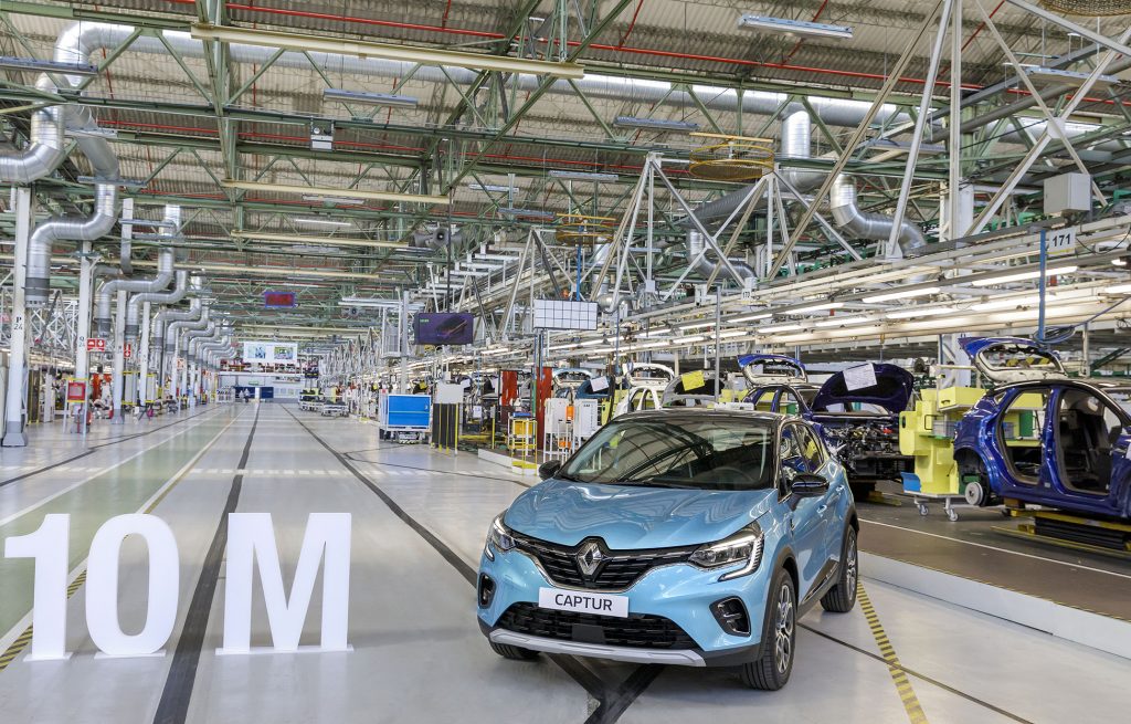La fábrica Renault de Valladolid produce su vehículo 10.000.000 ...