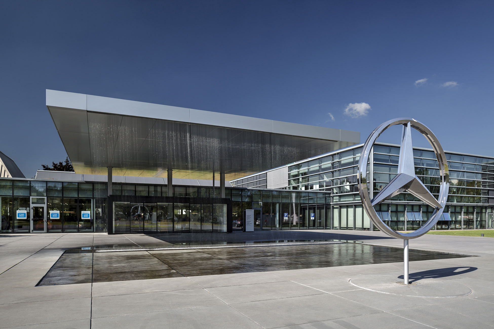 Mercedes-Benz es el líder en el segmento Premium en España - Spanish ...